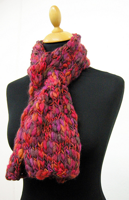 Ravelry: Papillon pattern by Daknit Designs