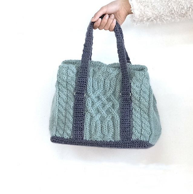 Ravelry: 372bag-2141130 Aran Bag pattern by Pierrot (Gosyo Co., Ltd)