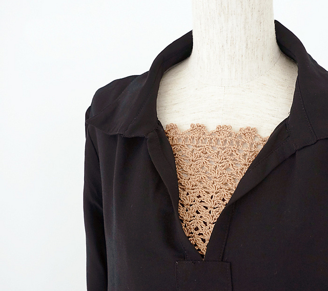 Ravelry: 578cover Cleavage Cover pattern by Pierrot (Gosyo Co., Ltd)