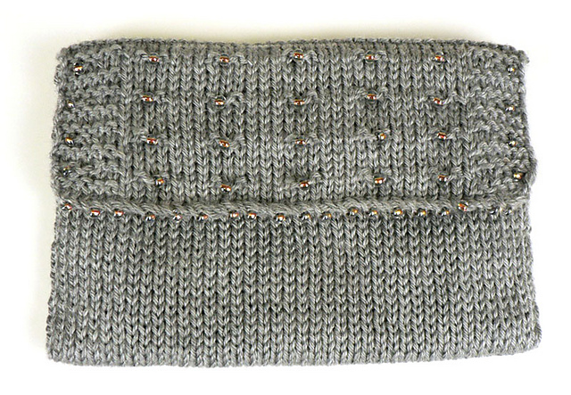 Ravelry: Beaded Envelope Purse pattern by Kathy Perry
