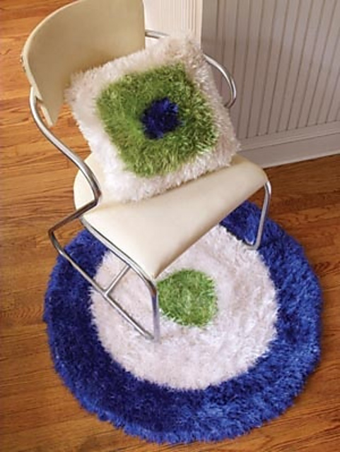 Ravelry: Fabulous Felted Rug pattern by Lion Brand Yarn