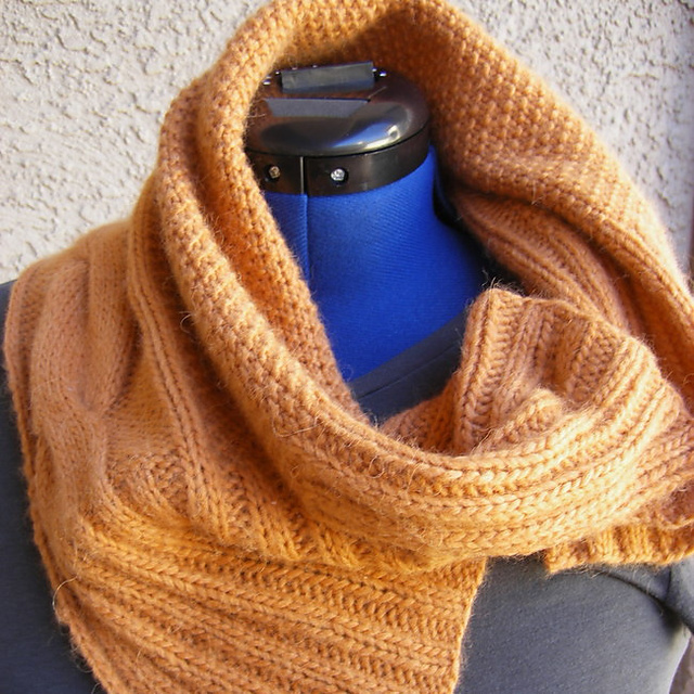 Ravelry: Brisk Cowl pattern by DaniDo Crafty