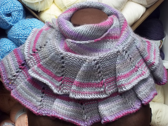 Ravelry: Brisk pattern by Dani Berg