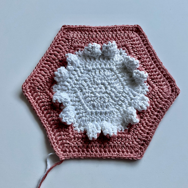 Ravelry: Hexagon Motif with Texture pattern by Joanne Smith