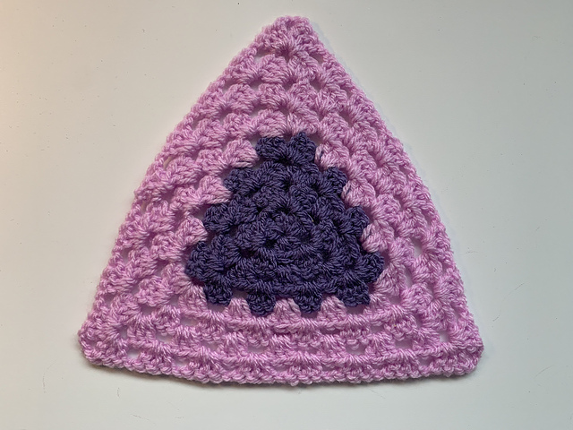 Ravelry: Equilateral Triangle Motif pattern by Joanne Smith