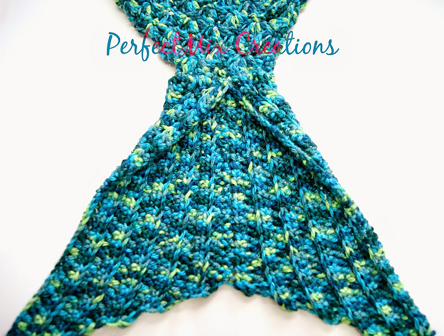 Ravelry: Mermaid Tail Fin pattern by Michelle Pippin