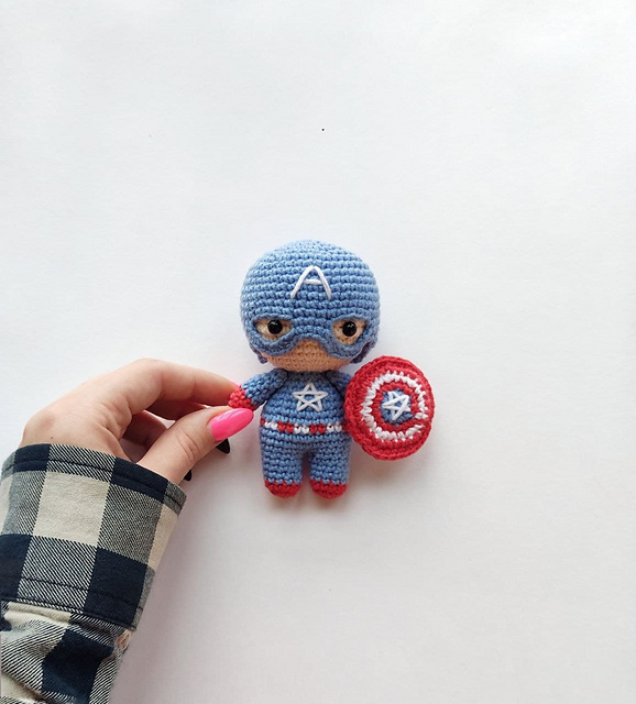 Ravelry: Mini Captain America pattern by Tatyana Leonidovna