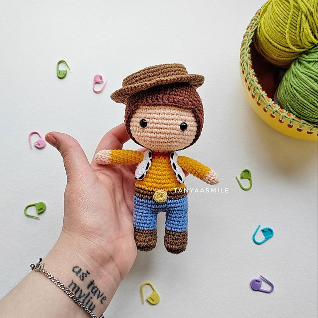 Ravelry: Woody pattern by Tatyana Leonidovna