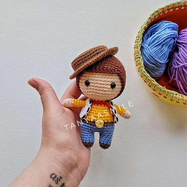 Ravelry: Woody pattern by Tatyana Leonidovna