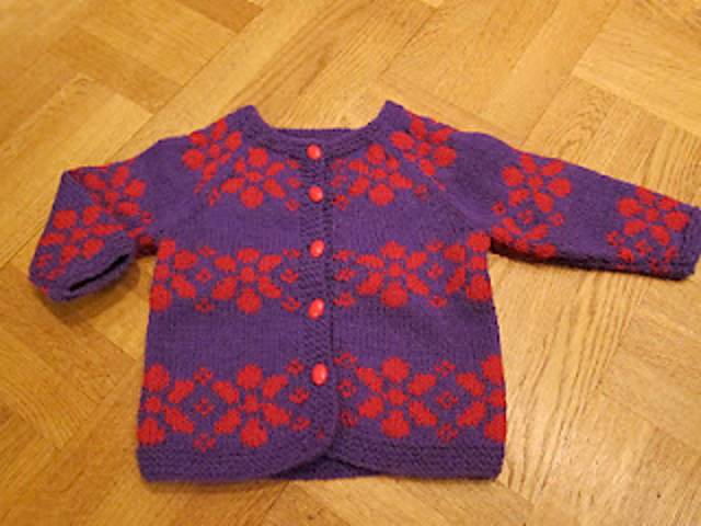 Ravelry: Julia pattern by rannvá dávadóttir