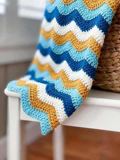 Ravelry: Ocean Waves Blanket pattern by Lauren Brown