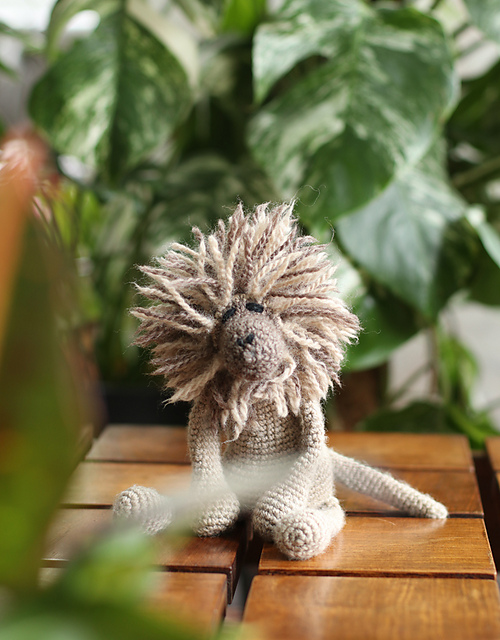 Ravelry: Gabriel the Baboon pattern by Kerry Lord