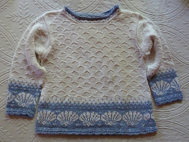 Ravelry: 15311 Pullover pattern by Dale Design