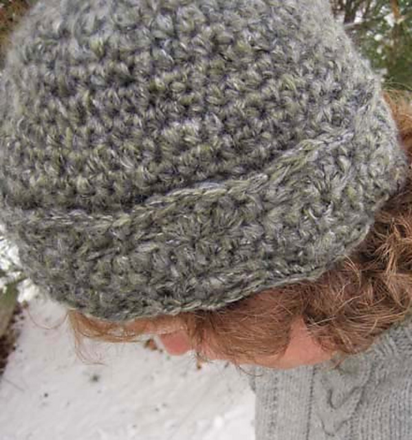 Ravelry: Banded-Shell Hat pattern by Kathy North