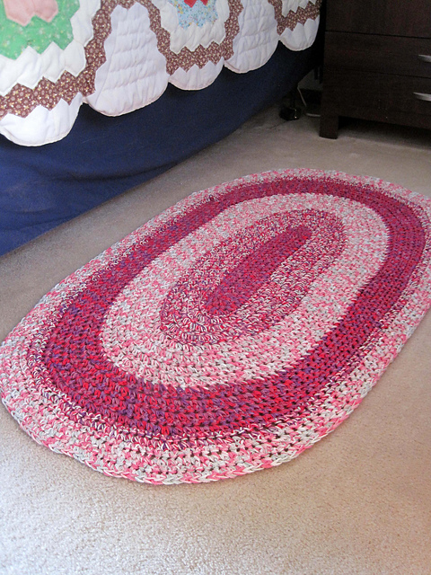 Ravelry: Oval Rug pattern by McCall Pattern Company