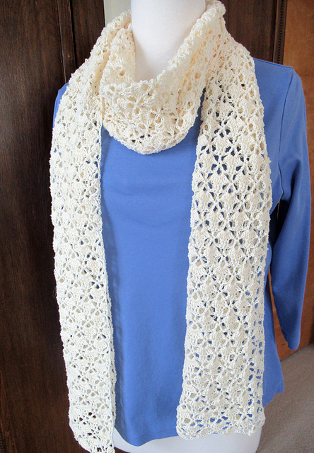 Ravelry: Long & Lacy Scarf pattern by Kathy North