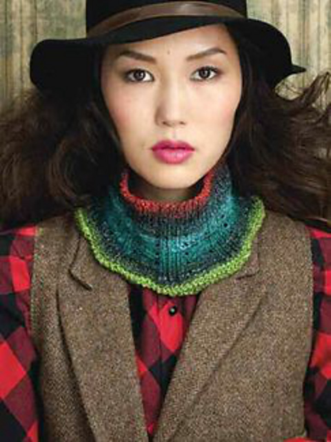 Ravelry: Lacy Gaiter pattern by Kathy North