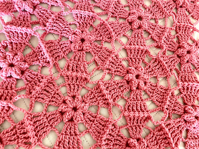 Ravelry: Dreamweaver pattern by Lion Brand Yarn