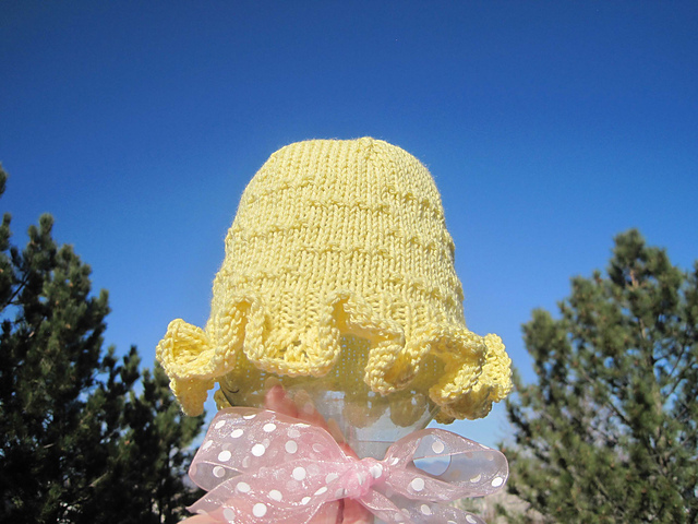 Ravelry: Sunny Day Mob Cap pattern by Kathy North