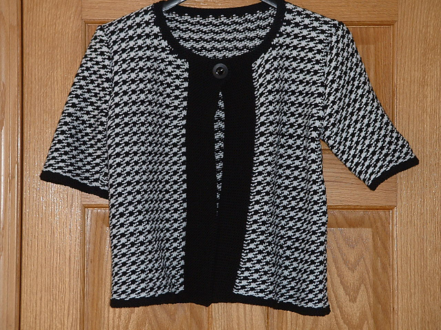 Ravelry: Houndstooth Check Jacket pattern by Elizabeta Nedeljkovich ...