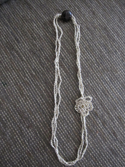 Ravelry: Thread Necklace pattern by Debbie Currier