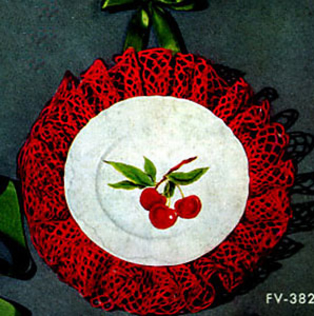 Ravelry: Plate Ruffle FV-382 pattern by The Spool Cotton Company