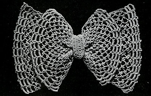 Ravelry: Irish Mesh Bow #2001 pattern by The Spool Cotton Company