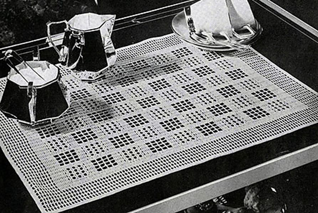 Ravelry: Checkmate Tray Mat #7019 pattern by The Spool Cotton Company