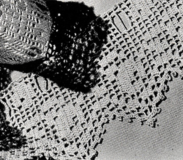 Ravelry: Filet Crochet Edging #8352 pattern by The Spool Cotton Company