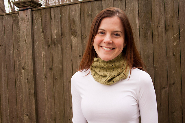 Ravelry: Jane Cowl - Little Loop pattern by Deb Hoss