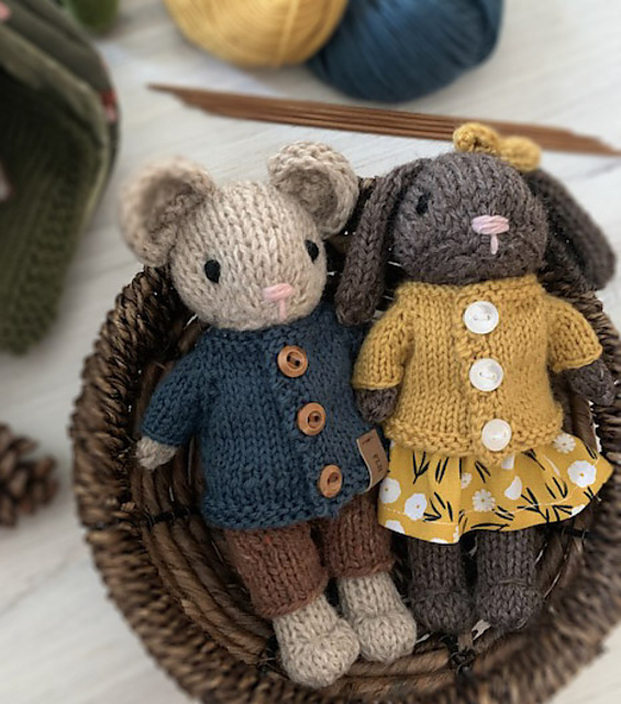 Ravelry: Mouse and Bunny pattern by Debra Gorman