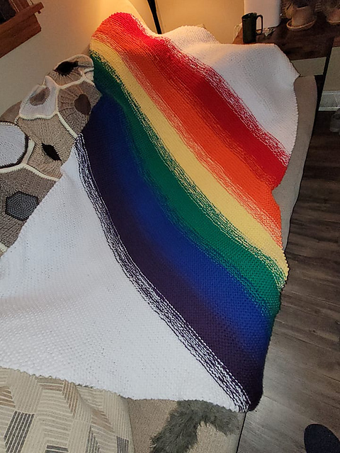 Ravelry: C2C Rainbow Afghan pattern by Dee Bellini