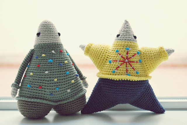 Ravelry: Cris Tree & Bet Star pattern by Maria Sommer