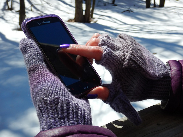 Ravelry: Elsa Flip Top Mittens pattern by Delusional Knitter Designs