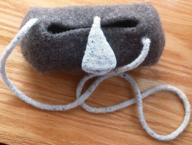 Ravelry: Oatmeal Purse pattern by Robin Anneken