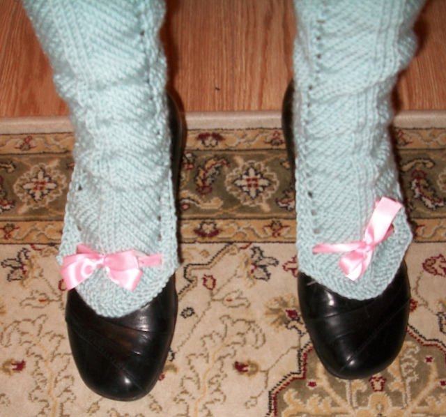 Ravelry: Spunky Spats pattern by Ashley Morris