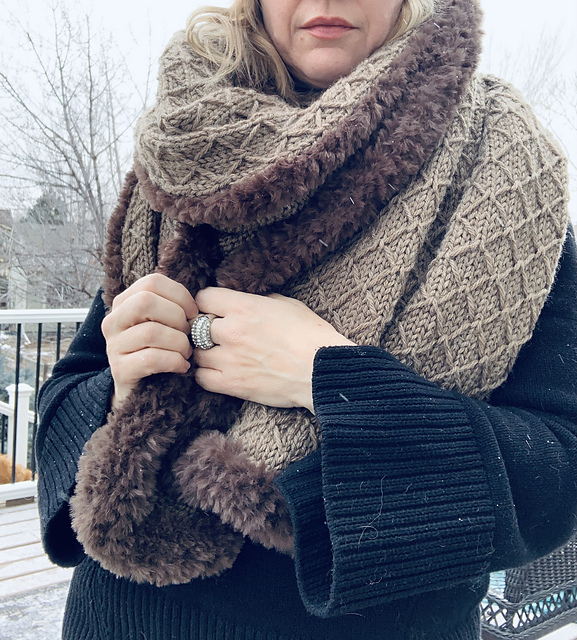 Ravelry: Arya pattern by Dahlia in Bloom