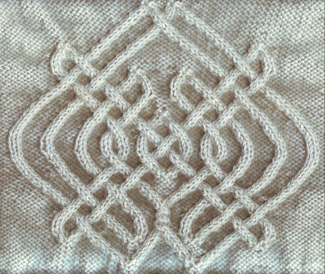 Ravelry: Celtic Motif (knot #101) pattern by Devorgilla's Knitting ...