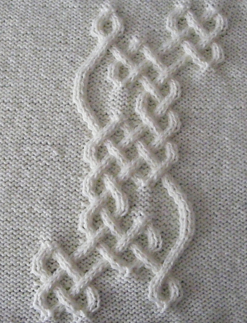 Ravelry: Celtic Motif (Knot #300) pattern by Devorgilla's Knitting ...