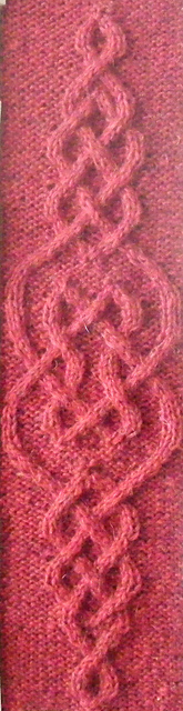 Ravelry: Celtic Motif (knot #443) pattern by Devorgilla's Knitting ...