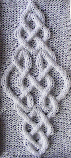 Ravelry: Celtic Motif (knot #405) pattern by Devorgilla's Knitting ...