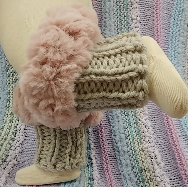 Ravelry: Mega Boot Toppers pattern by Diane Griffith