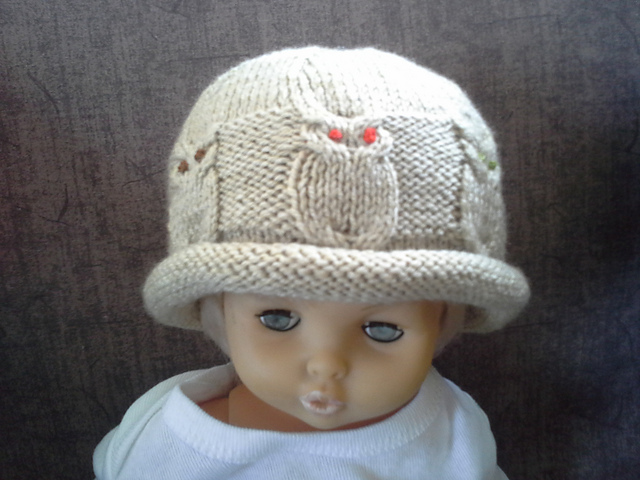 Ravelry: Jesse's Hoot Hoot Hat pattern by dianedlouw