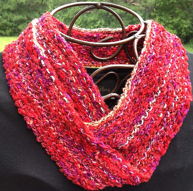 Ravelry: dianelaugustin's ARIA Moebius and Infinity Scarf or Cowl Patterns