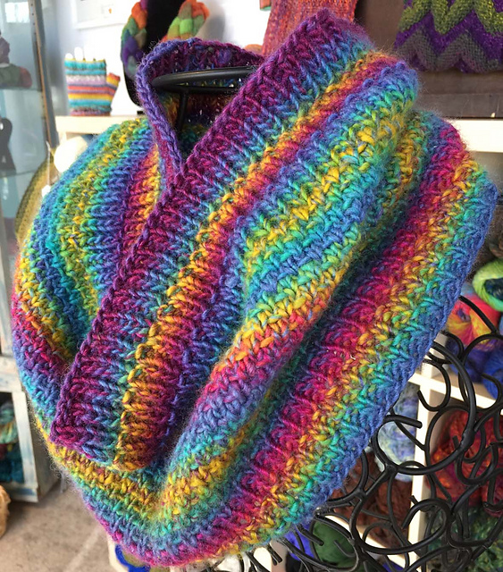Ravelry: Superhero Cowl pattern by Diane L. Augustin
