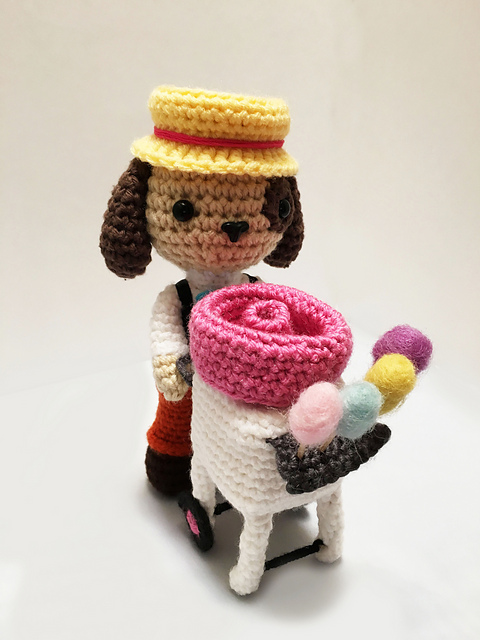 Ravelry: Jimmy the Candy Vendor Dog pattern by Maxine Velasco