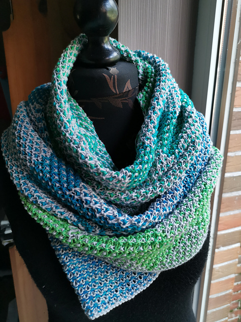 Ravelry: dieErnstFamily's Kentia wrap