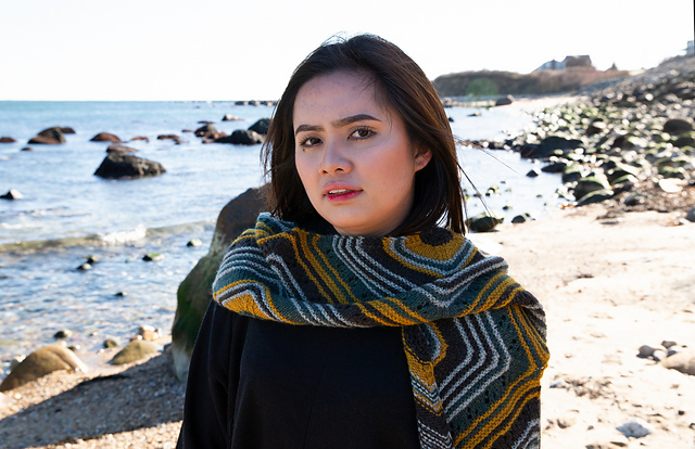 Ravelry: Ipseity pattern by Heather Zoppetti