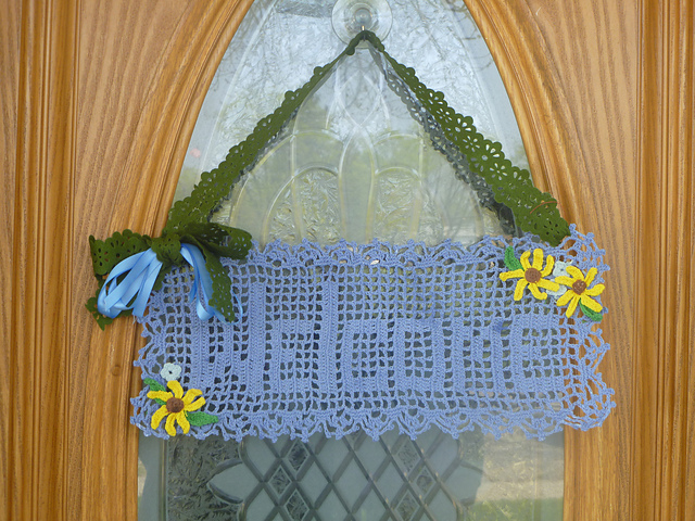 Ravelry: Spring Welcome Sign pattern by Julia Schwartz