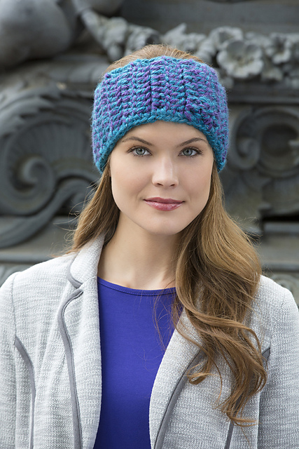 Ravelry: Blissful Ear Warmer pattern by Laura Bain